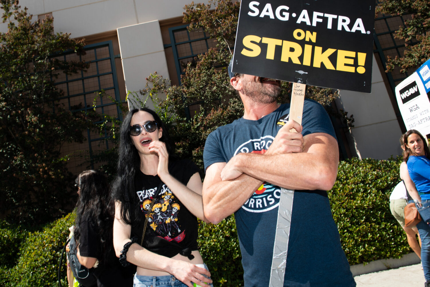 Actors Strike How Long Will It Last 60 Photos - Moonagedaydream.film