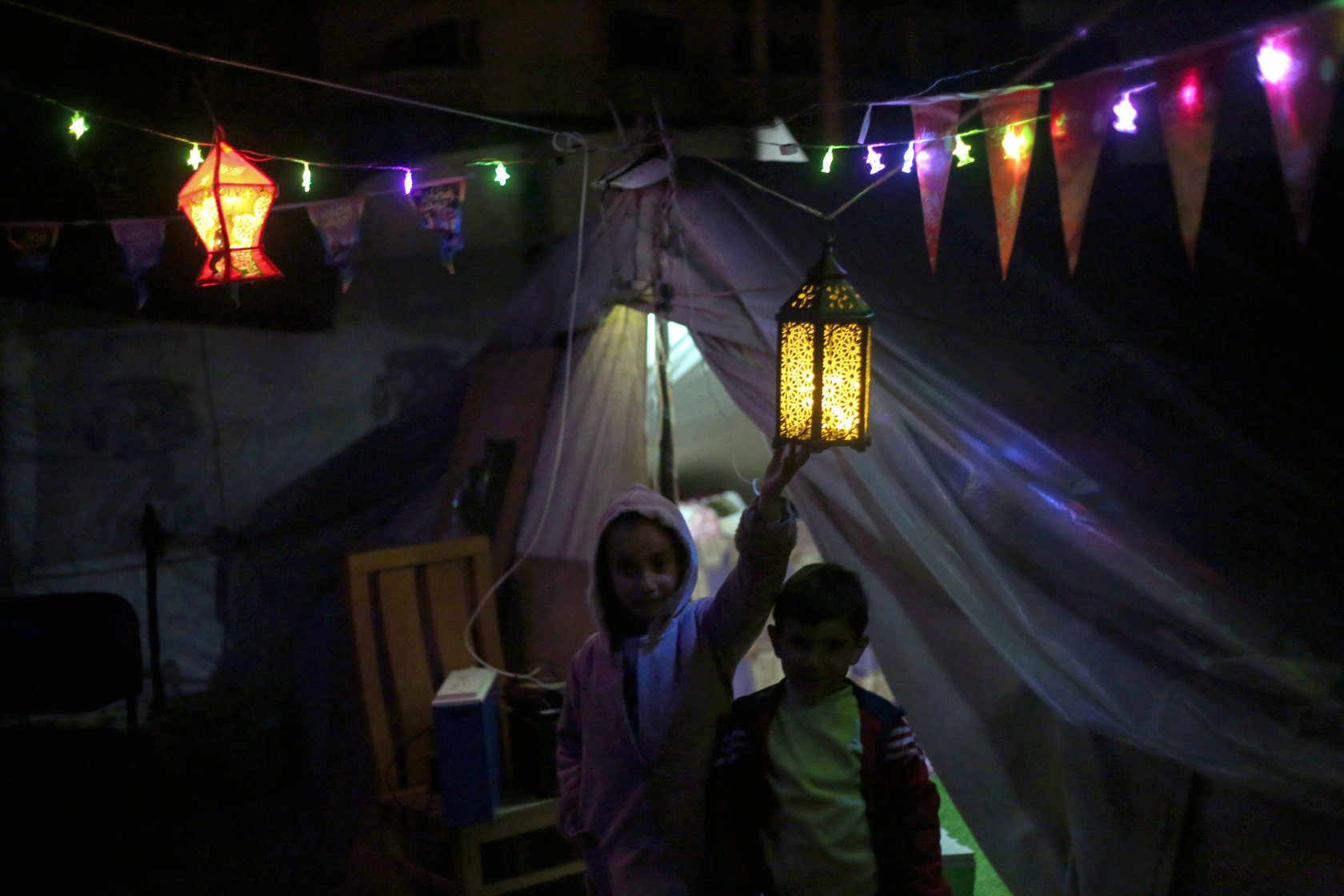 Ramadan begins in Gaza as famine stalks the territory | 1A